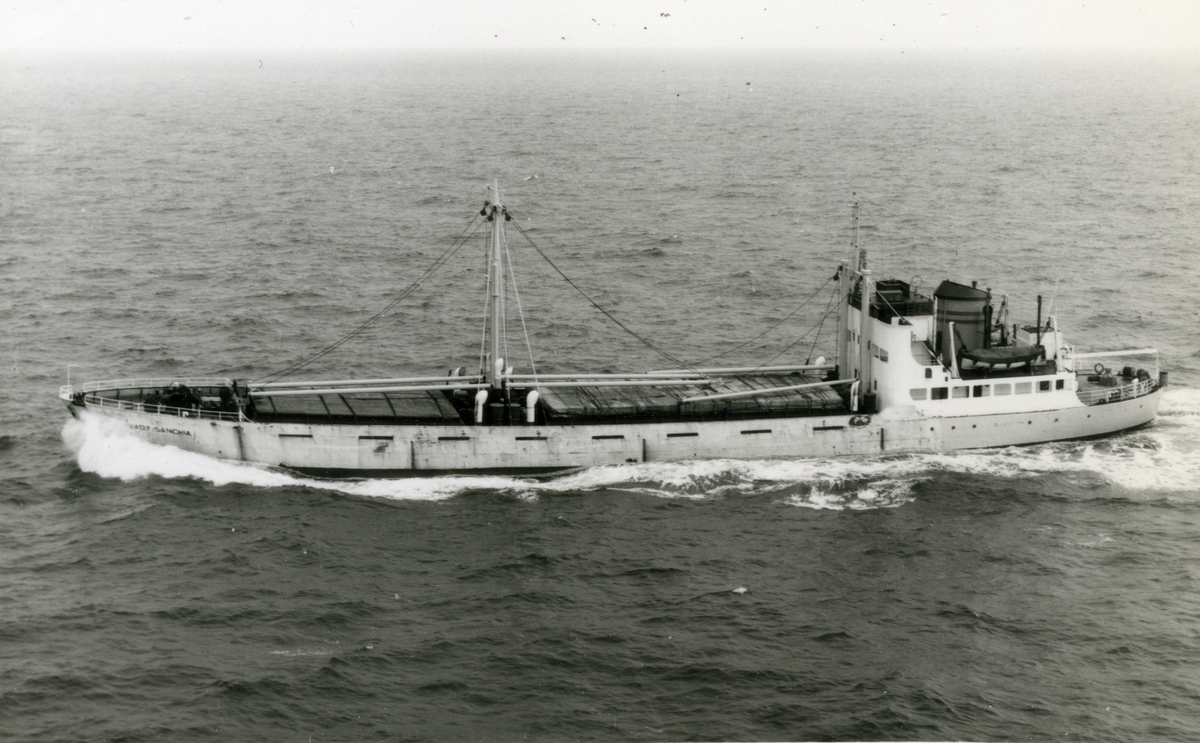 Ägare:/1966-68/: Thomas Watson /Shipping/, Ltd. Hemort: Rochester ...