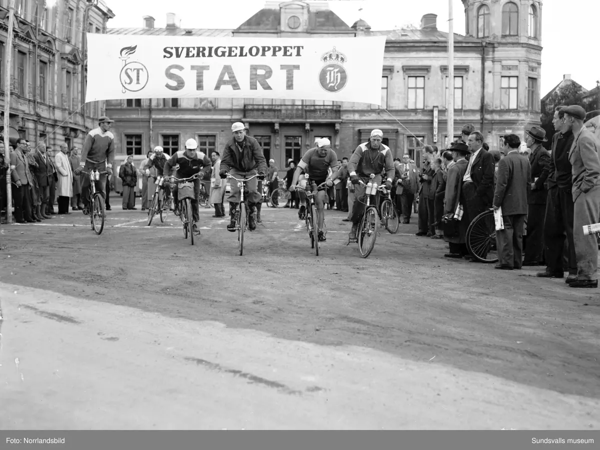 Bilder från Sverigeloppet på cykel, med start på Nytorget. - Sundsvalls ...