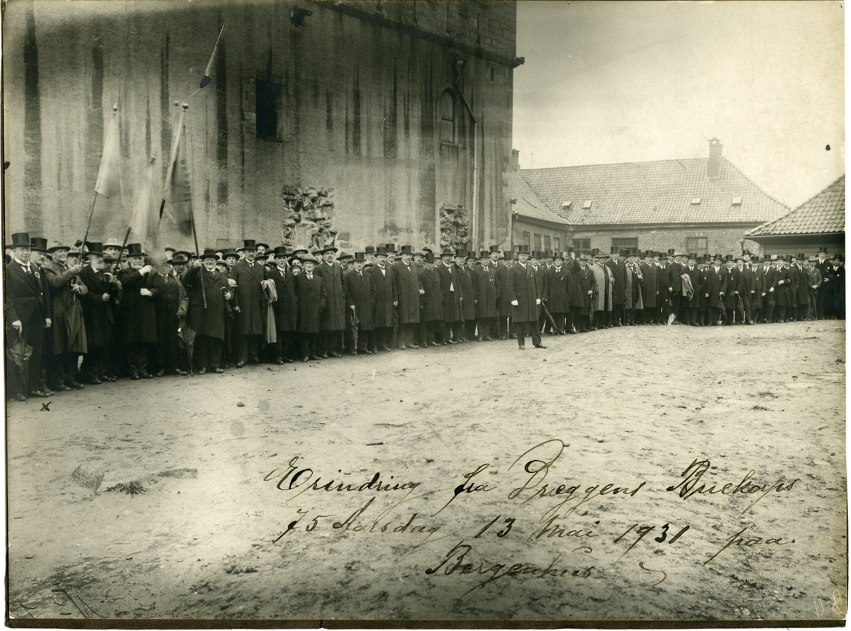 Erindring fra Dræggens Buekorps 75 Aarsdag 13. mai 1931 paa Bergehus ...