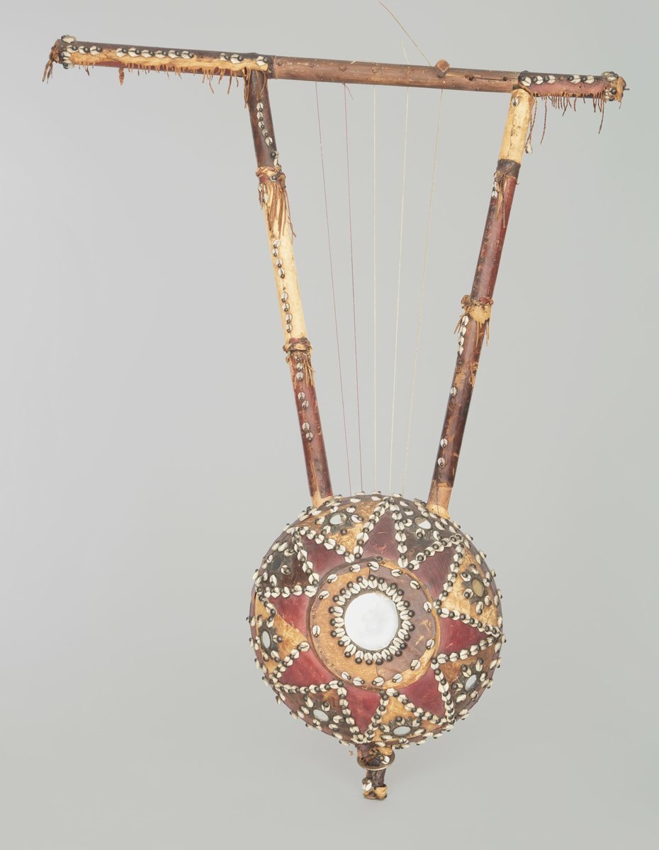 Kissar - Ringve Musikkmuseum / DigitaltMuseum