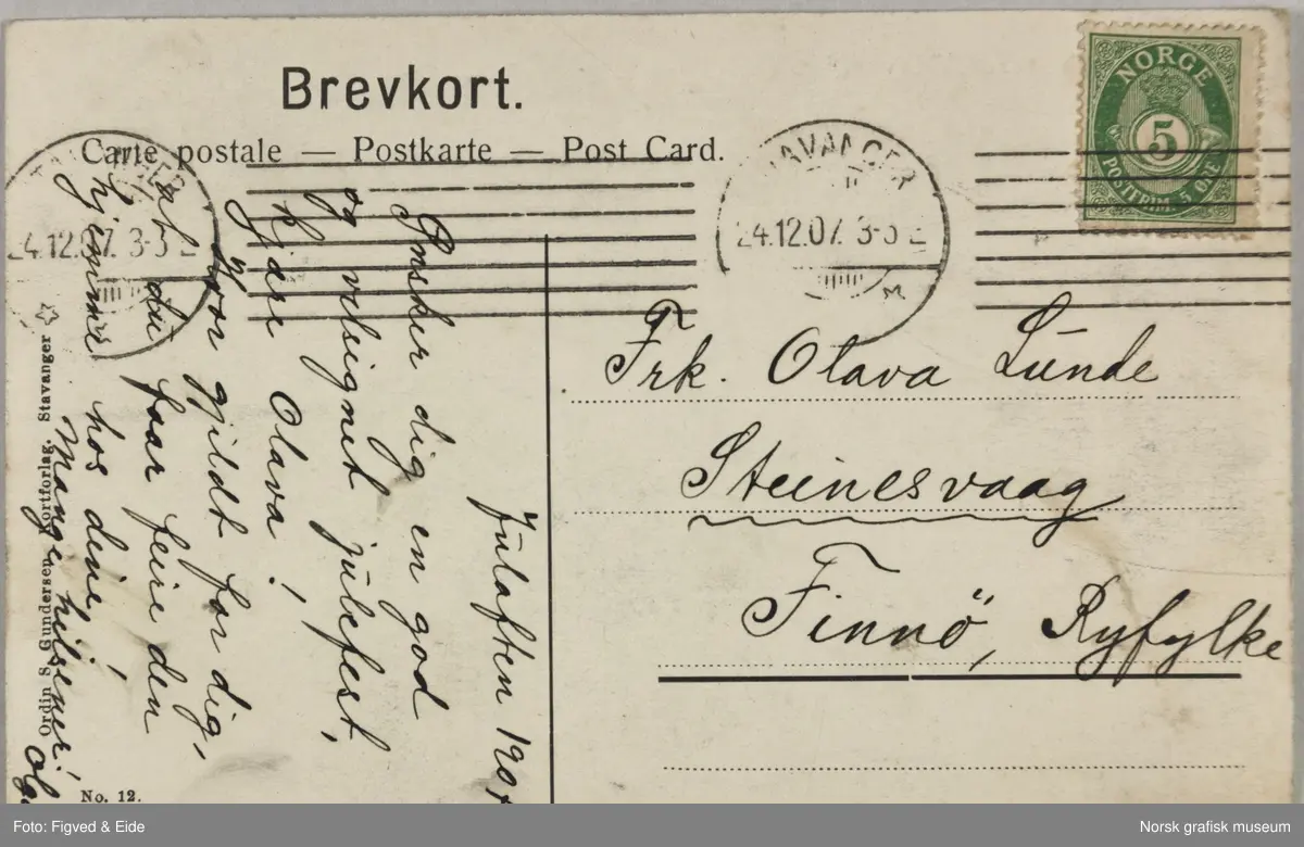 Postkort med bilde av Stavanger Museum og Stavanger Teater sett fra øst ...