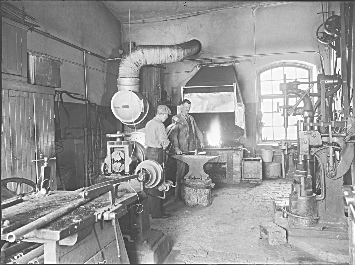 Västerås. Gasverket. Smedja och rörverkstad på Tekniska verkens tomt ...