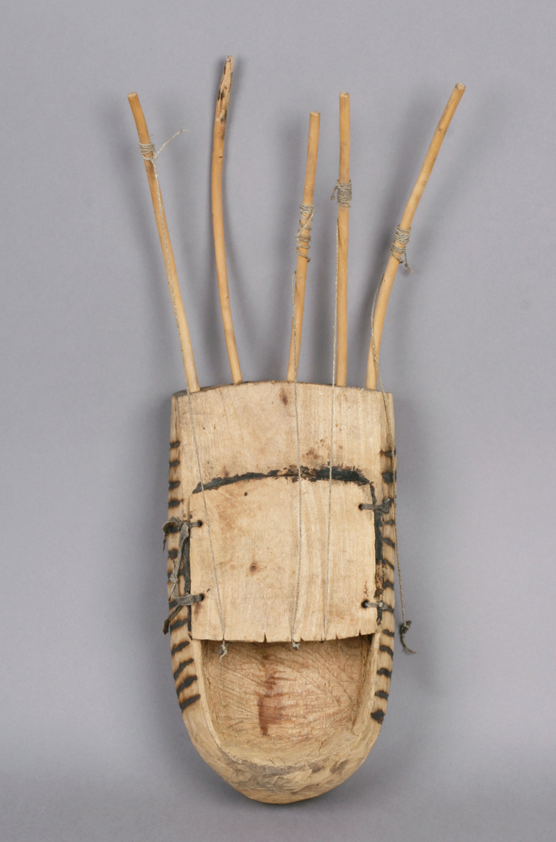 Guashi - Ringve Musikkmuseum / DigitaltMuseum