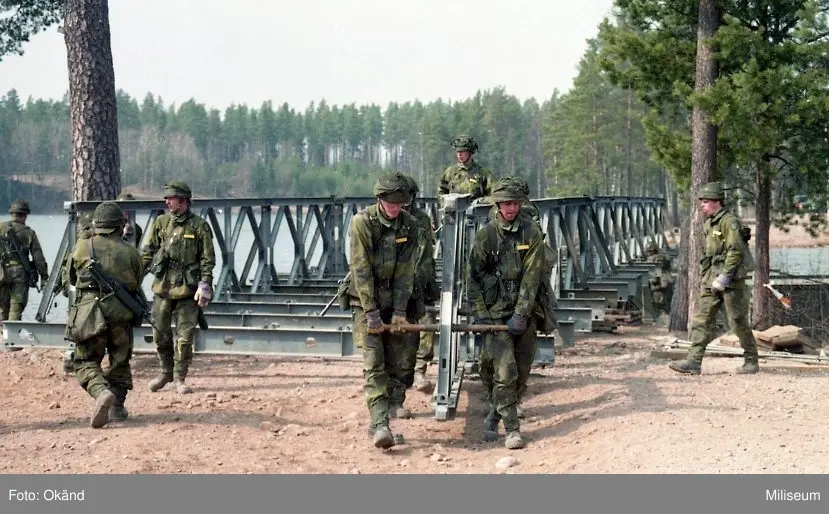 Regementets dag, Ing 2. 4. kompaniet bygger BB2 (Balkbro 2) vid ...