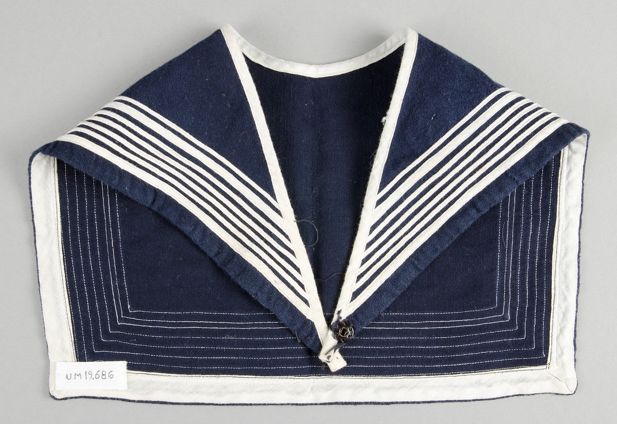 Krage - Upplandsmuseet / DigitaltMuseum