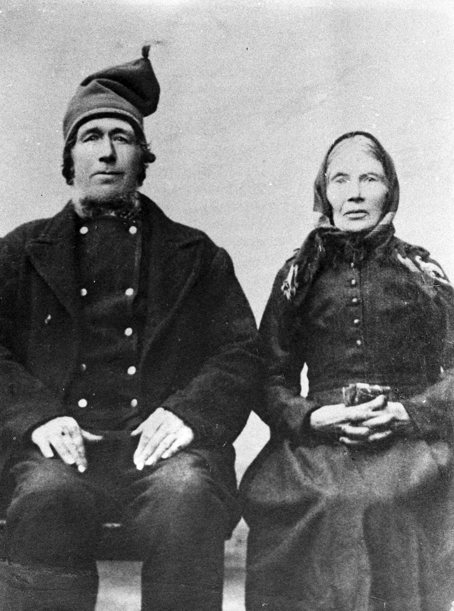 Lars og Marit Svien - Valdres Folkemuseum / DigitaltMuseum