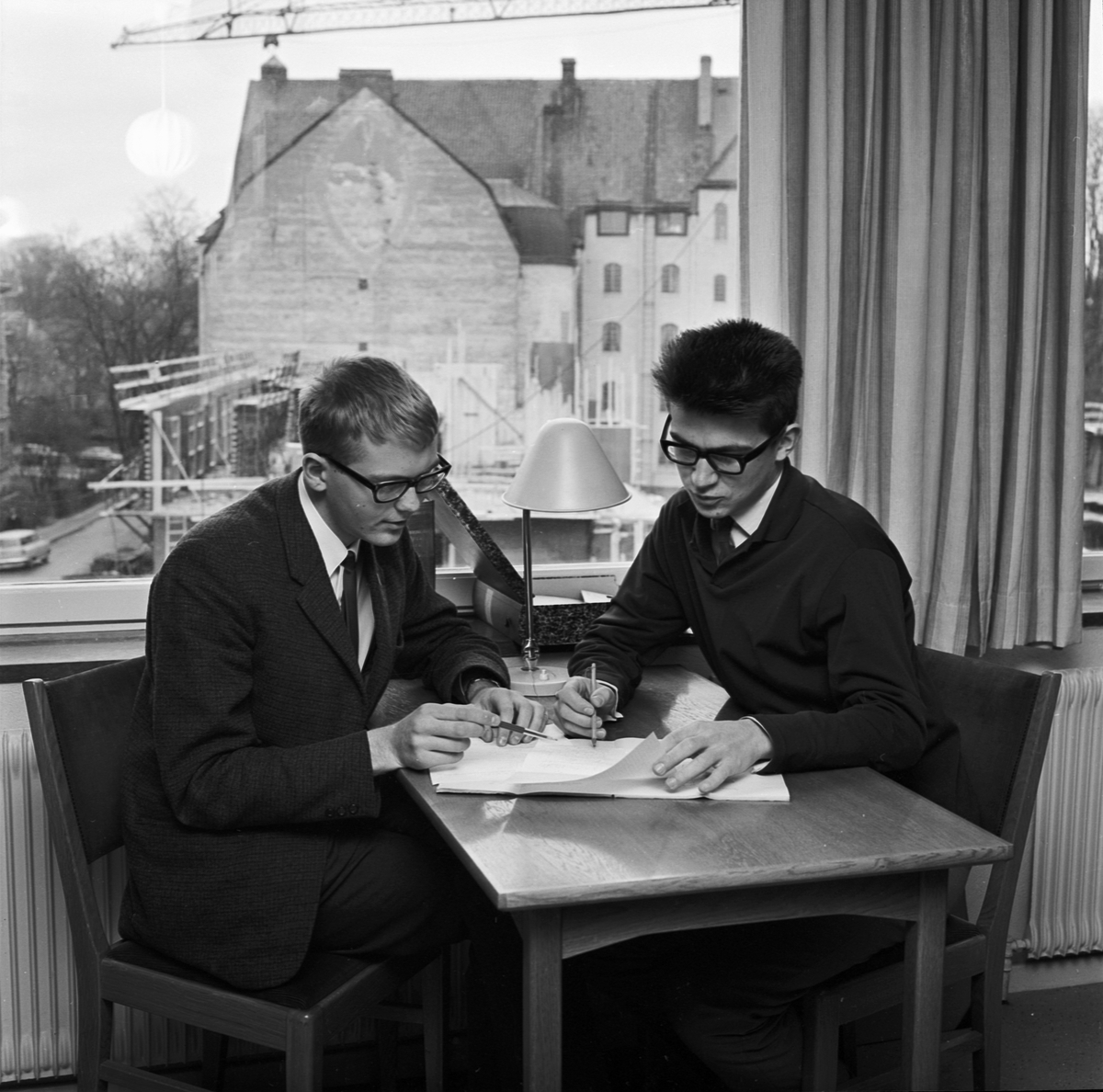 Matematiska institutionen, unga matematiker, Uppsala 1964 ...
