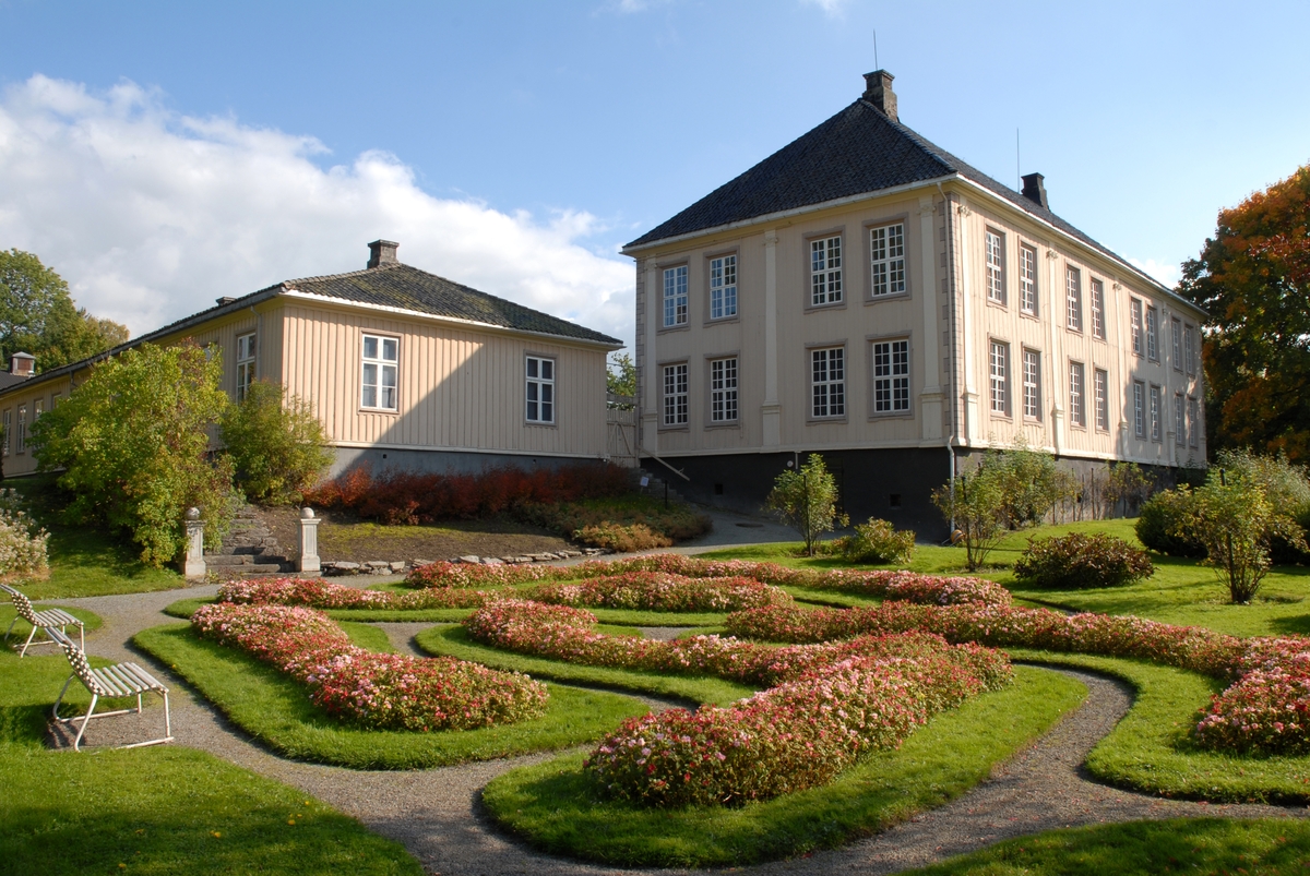 Søndre Brekke gård, Brekkeparken. - Telemark Museum / DigitaltMuseum