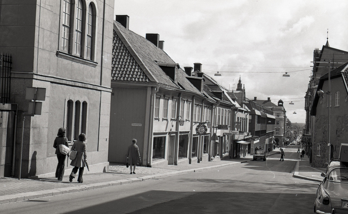 Storgatan, Linköping år 1975 -#N# Linköpings stadsarkiv /#N# DigitaltMuseum