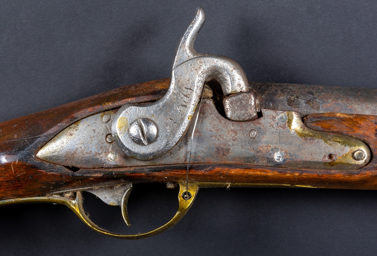 Gevär - Hallands kulturhistoriska museum / DigitaltMuseum