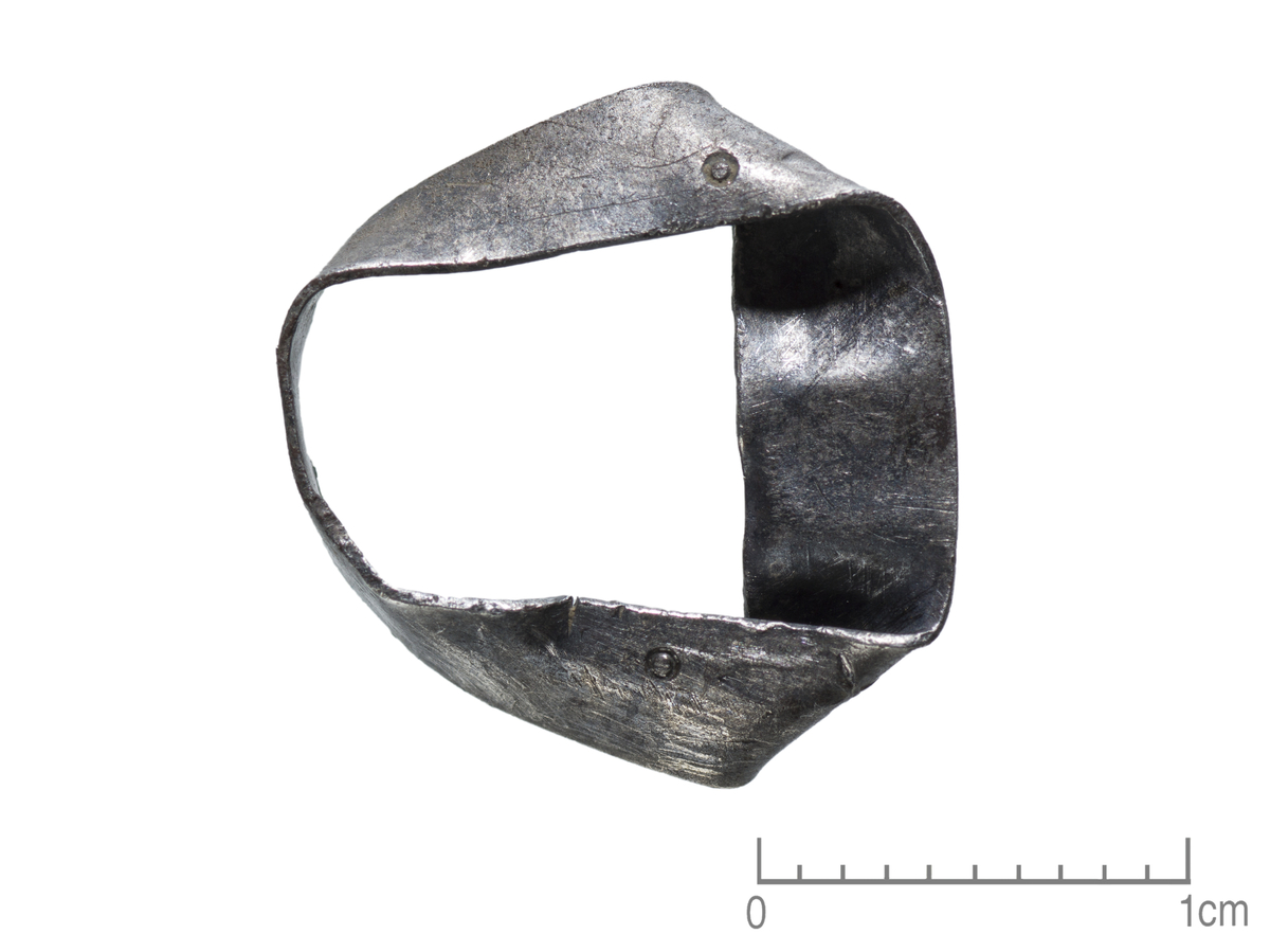 Gjenstander fra Randaberg og Tunge, Randaberg. - Arkeologisk museum ...