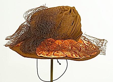 Hatt dam - Gotlands Museum / DigitaltMuseum