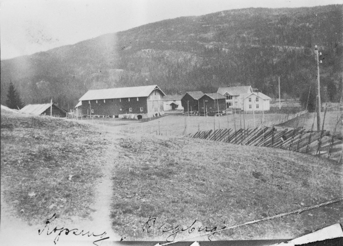 Nedre Kopseng i Eggedal, omkring 1915. - Sigdal Museum / DigitaltMuseum