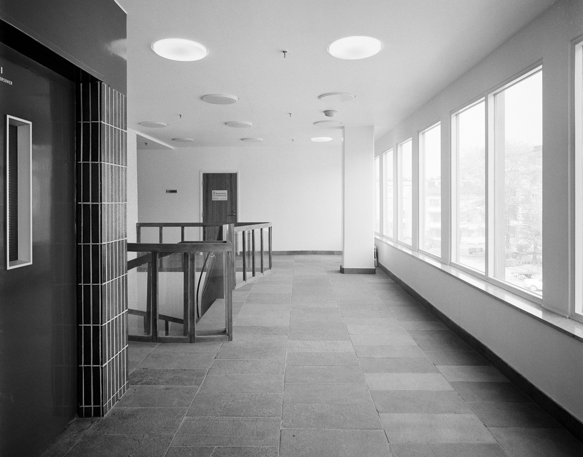 VARUHUSET "KRINGLAN" INTERIÖR - ArkDes / DigitaltMuseum