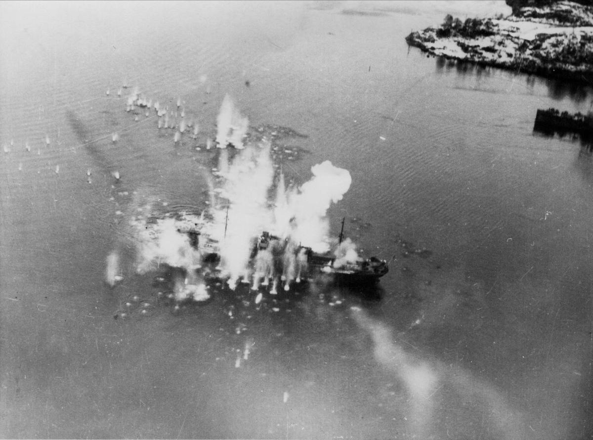Banff Strike Wing angriper skip i Gulen, 5. desember 1944. - Forsvarets ...