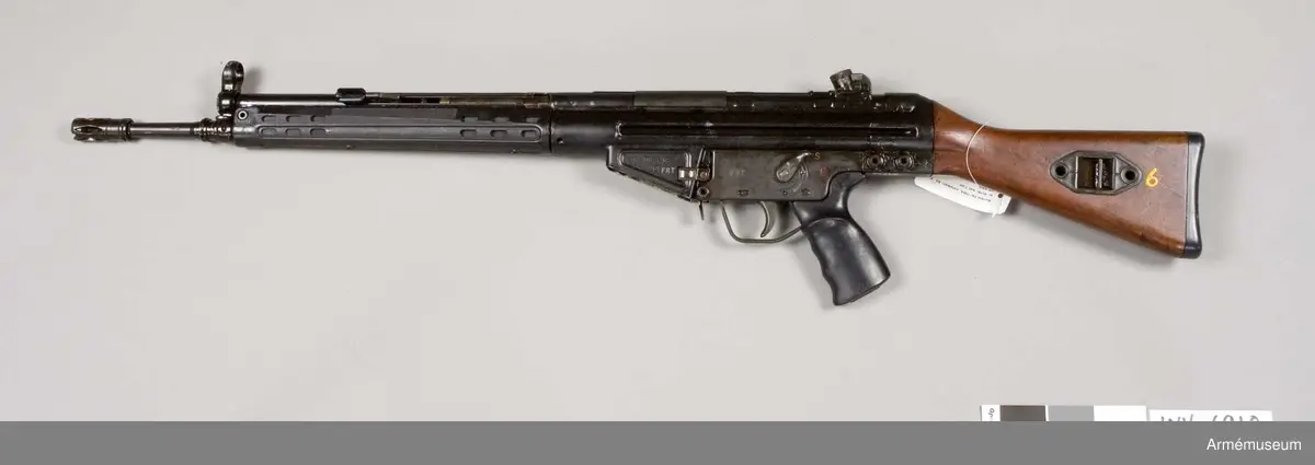 Automatkarbin fm/1964 - Armémuseum / DigitaltMuseum