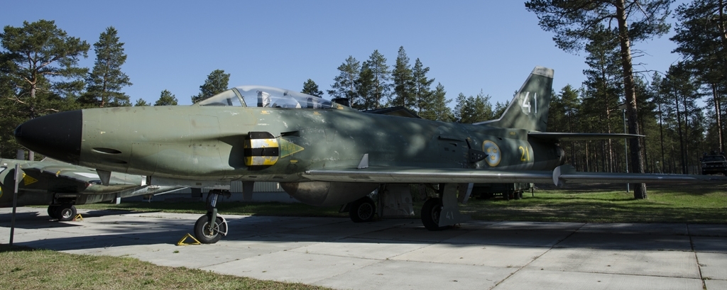 Flygplan - Flygvapenmuseum / DigitaltMuseum