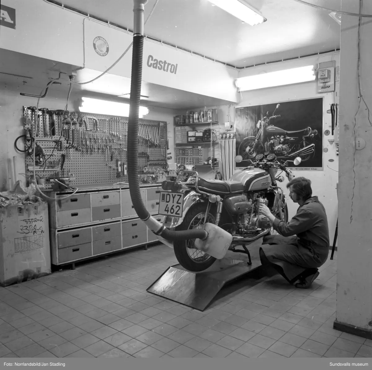 Bilder tagna till en broschyr för MC Sport AB i Nacksta. - Sundsvalls ...