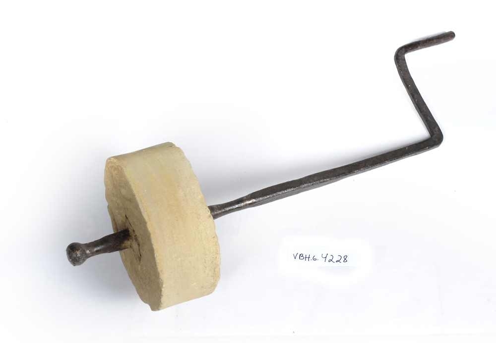 Slipestein - Helgeland Museum / DigitaltMuseum