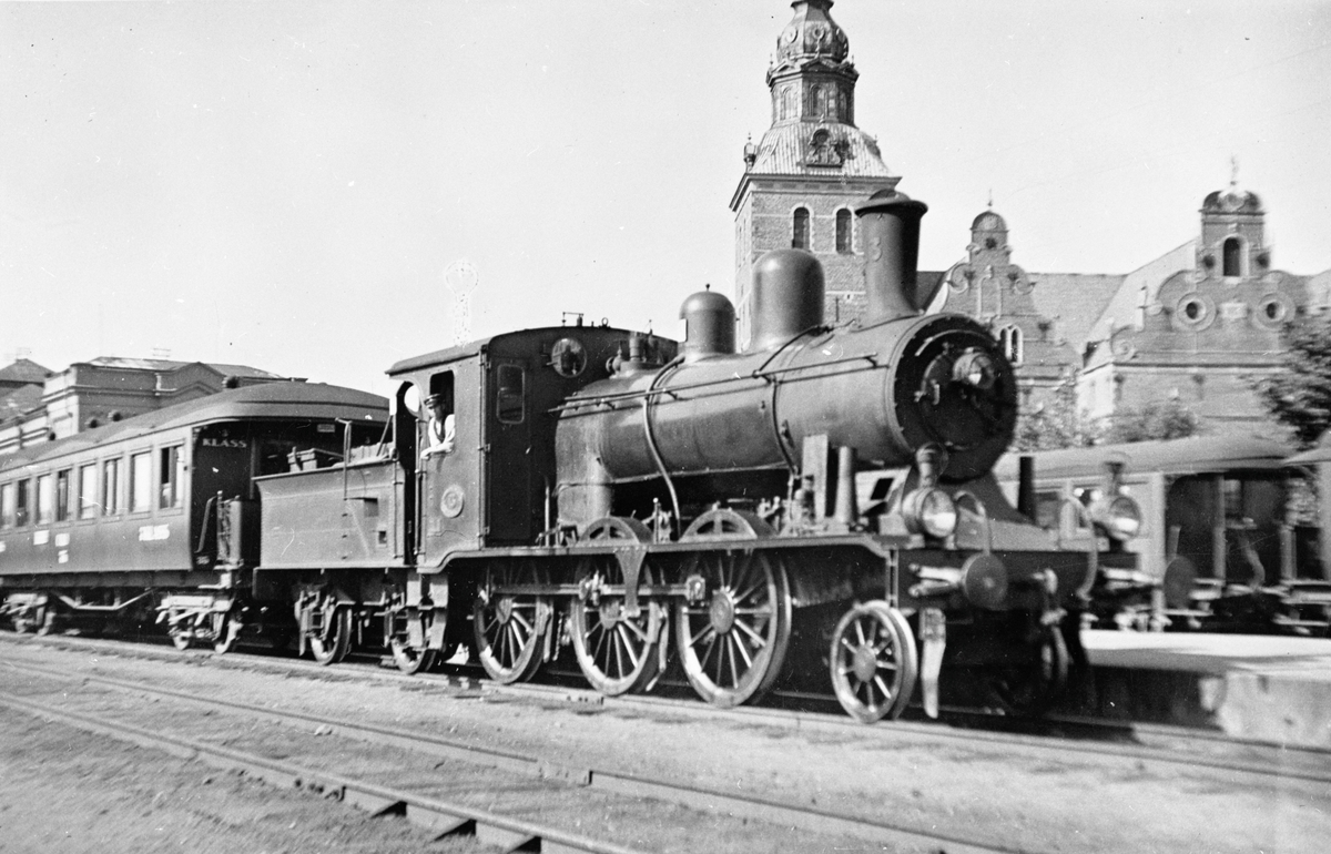 CHJ lok 13 Kristianstad - Hässleholms Järnväg Tillverkad 1907 , 1944 SJ ...