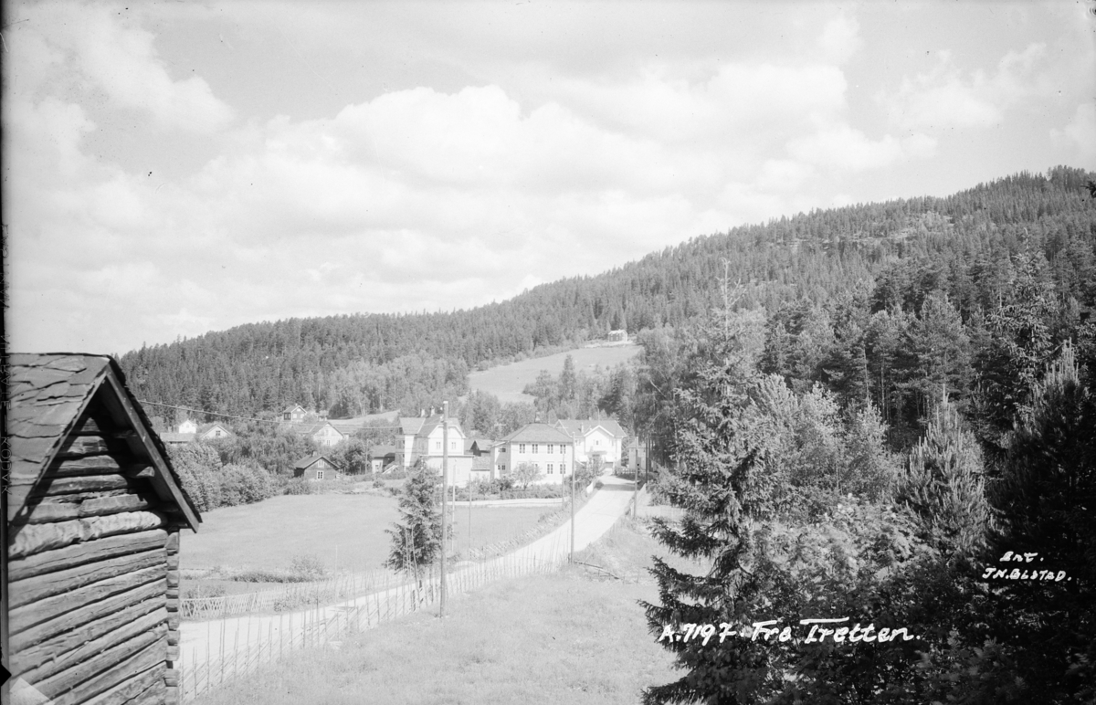 Øyer. Stav i Tretten sentrum. - Maihaugen / DigitaltMuseum
