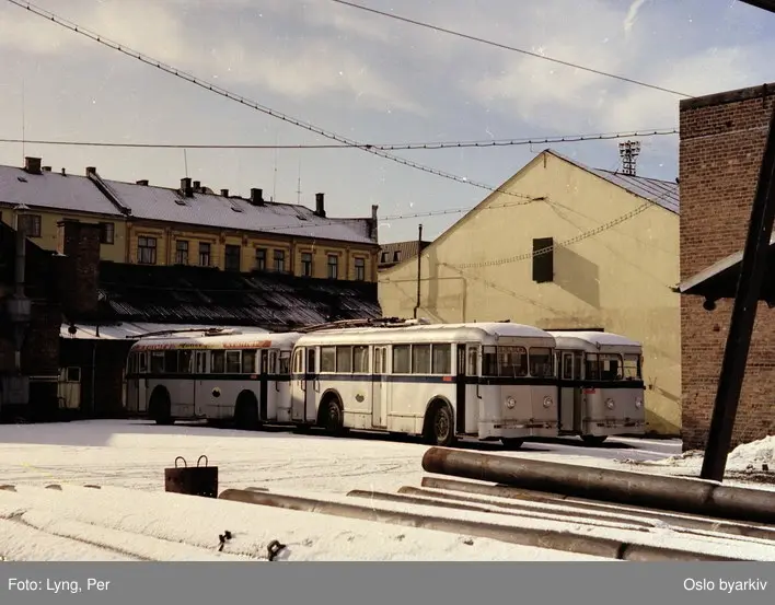 Oslo Sporveier, A-15751 - 800 serien trolleybuss avstilt for avhending ...