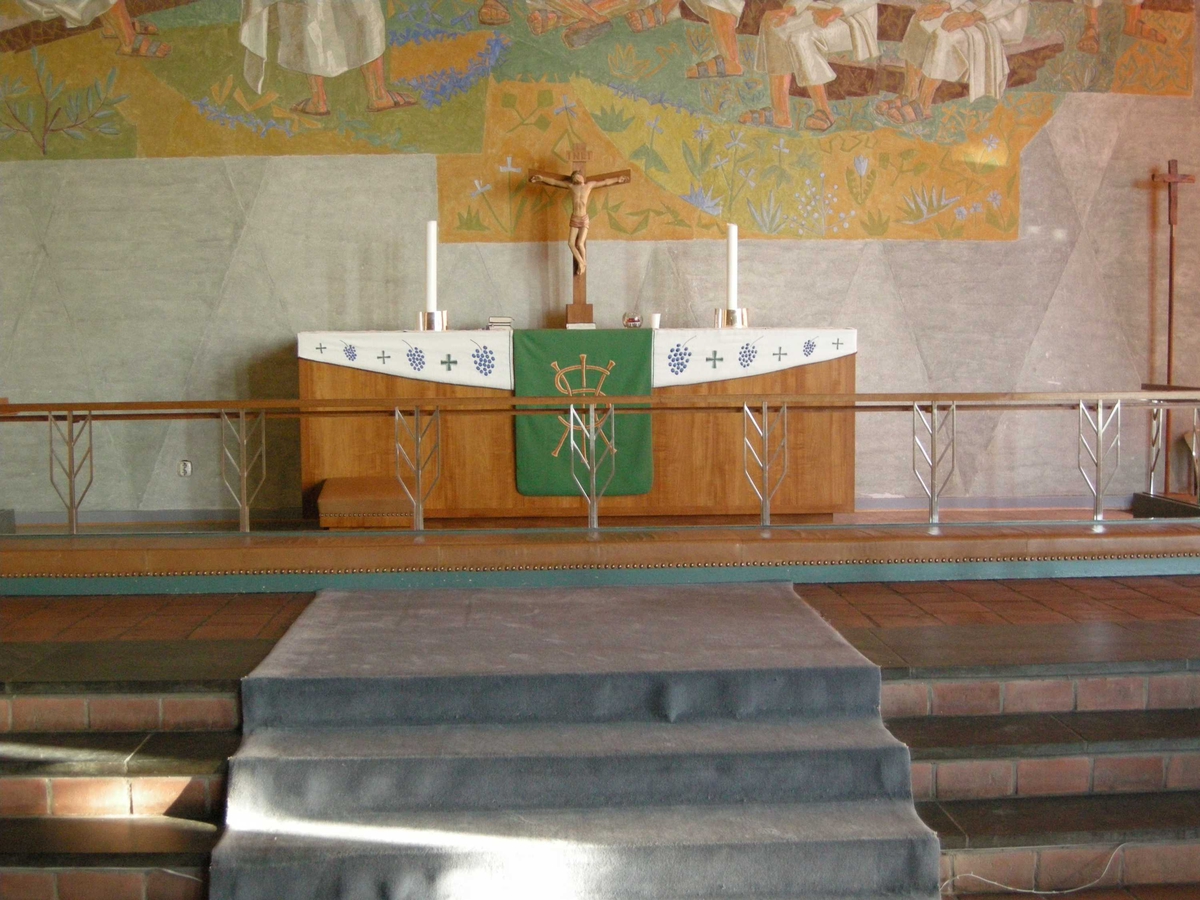 Allehelgensdag i Tonsen kirke, Oslo, 04.11.2007. Fra kirkerommet etter ...