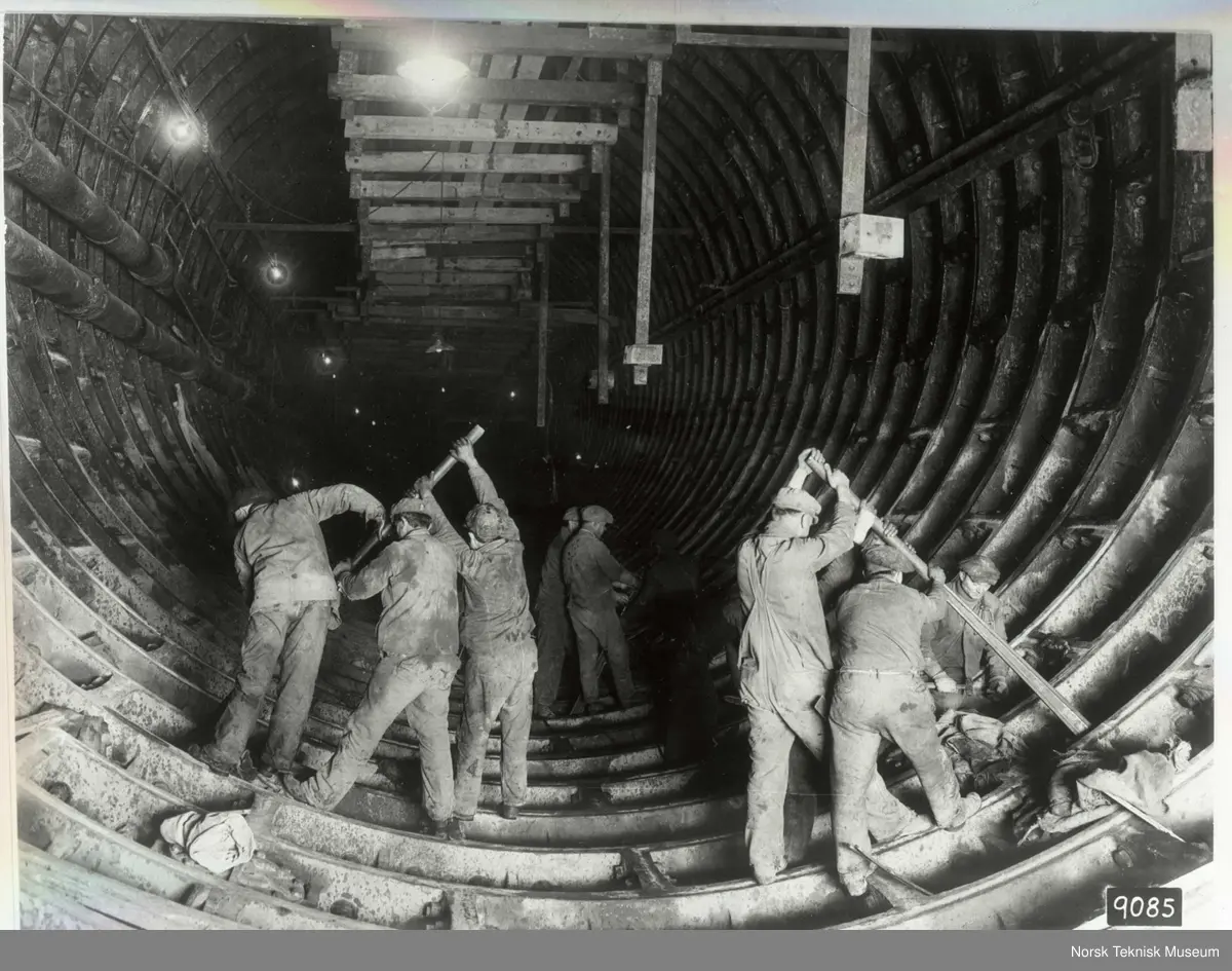 Bygging av Hudson River tunnel - Norsk Teknisk Museum / DigitaltMuseum
