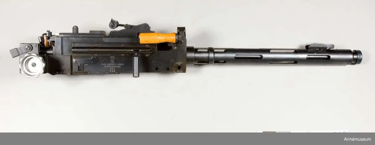 Kulspruta m/1942 - Armémuseum / DigitaltMuseum