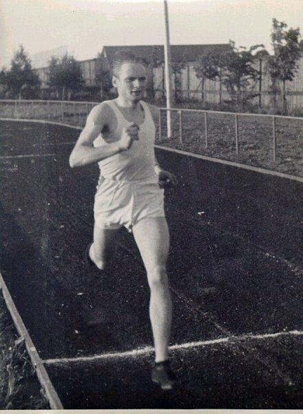 Simon Claesson, charkuterihandlare. - Falbygdens museum / DigitaltMuseum