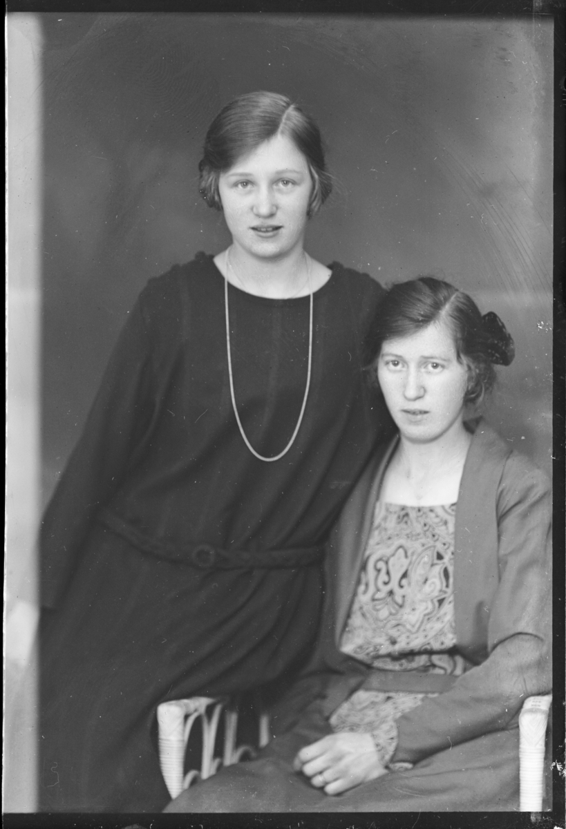 Beställare: Fröken Anna Back. - Vänersborgs museum / DigitaltMuseum