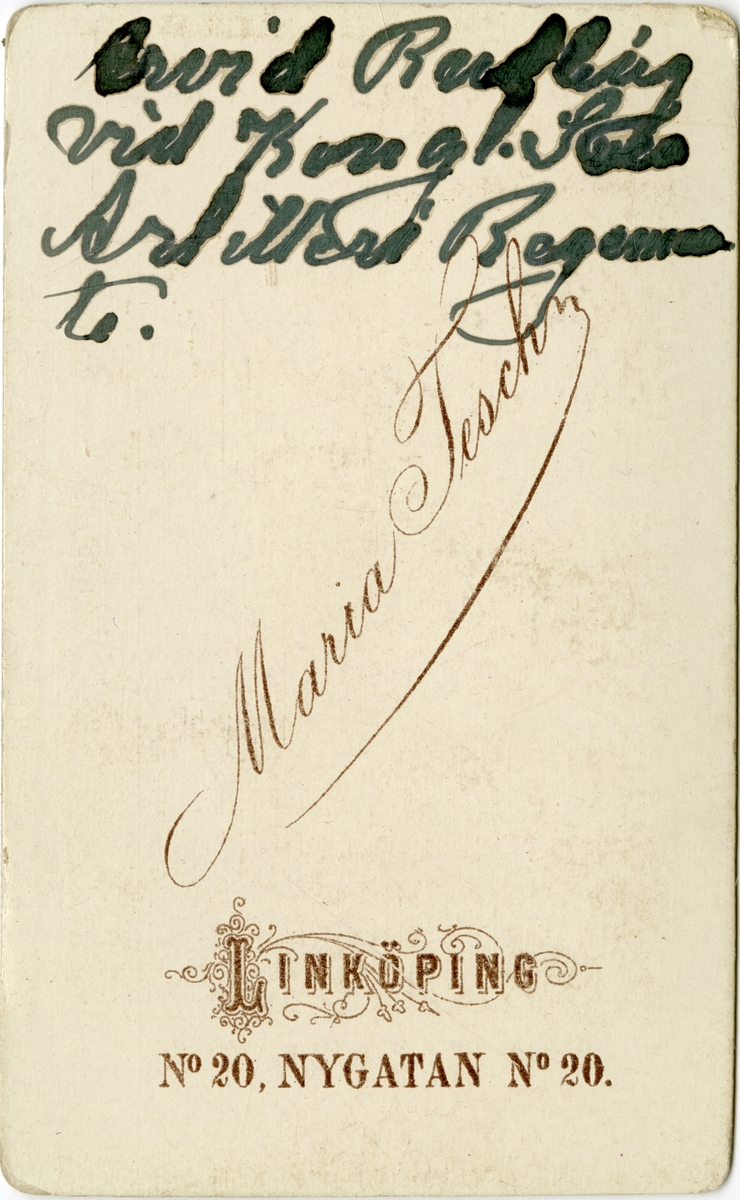 Porträtt av Arvid Edmund Rudling, löjtnant vid Svea artilleriregemente ...