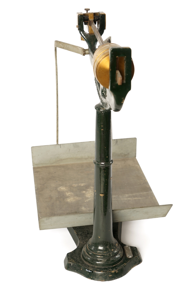 Balansevekt - Norsk Tollmuseum / DigitaltMuseum