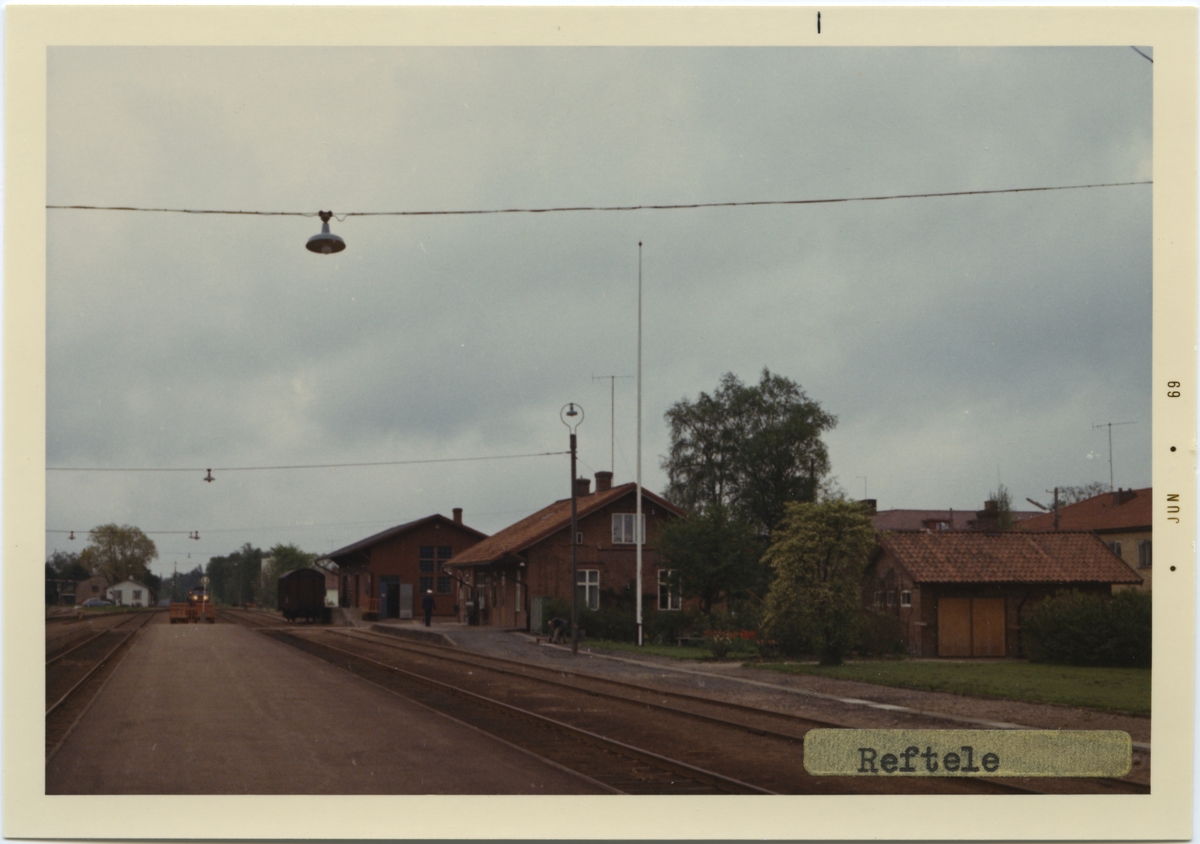 Reftele Station,byggd år 1885 - Järnvägsmuseet / DigitaltMuseum