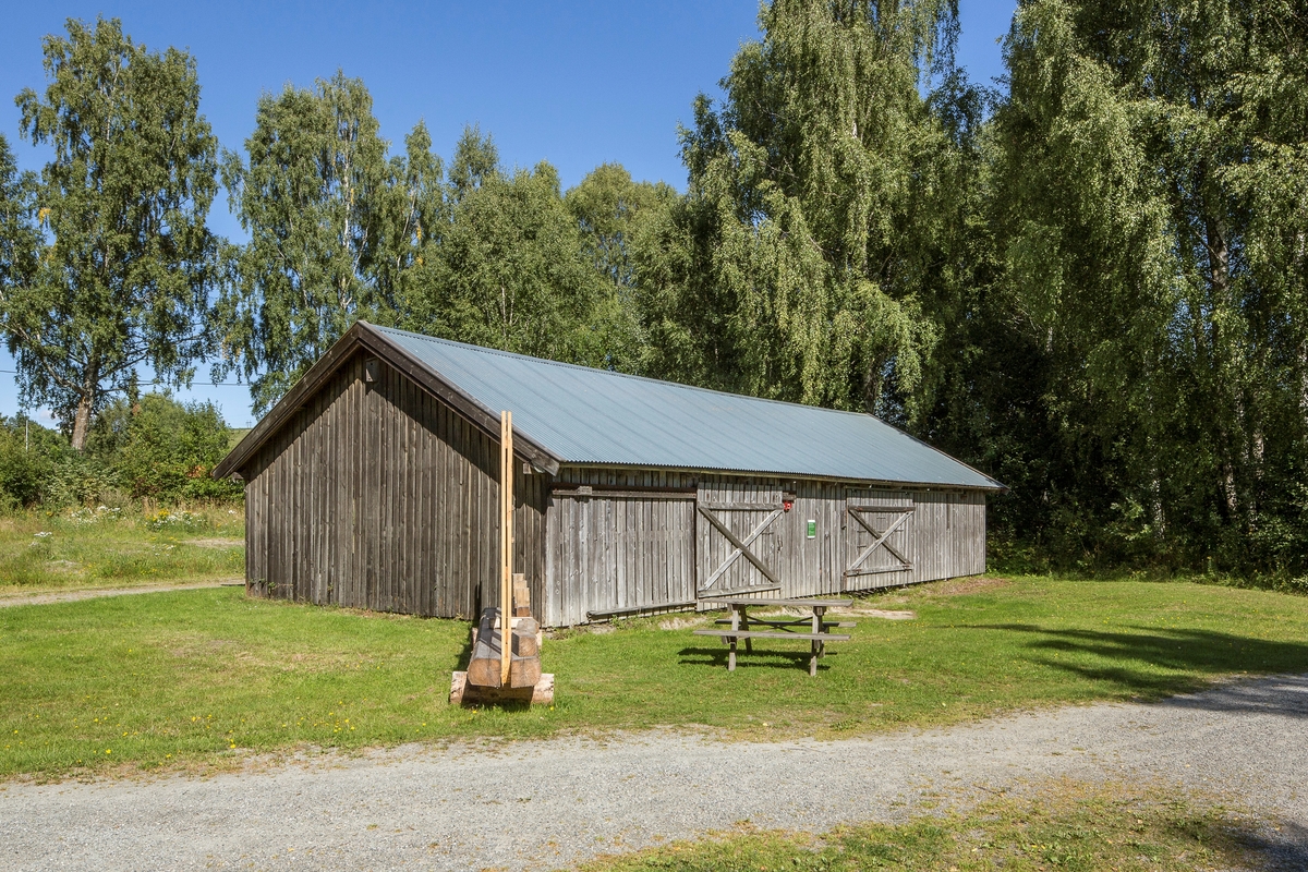 Bakhunhuset - lagerhus - Museene i Akershus / DigitaltMuseum