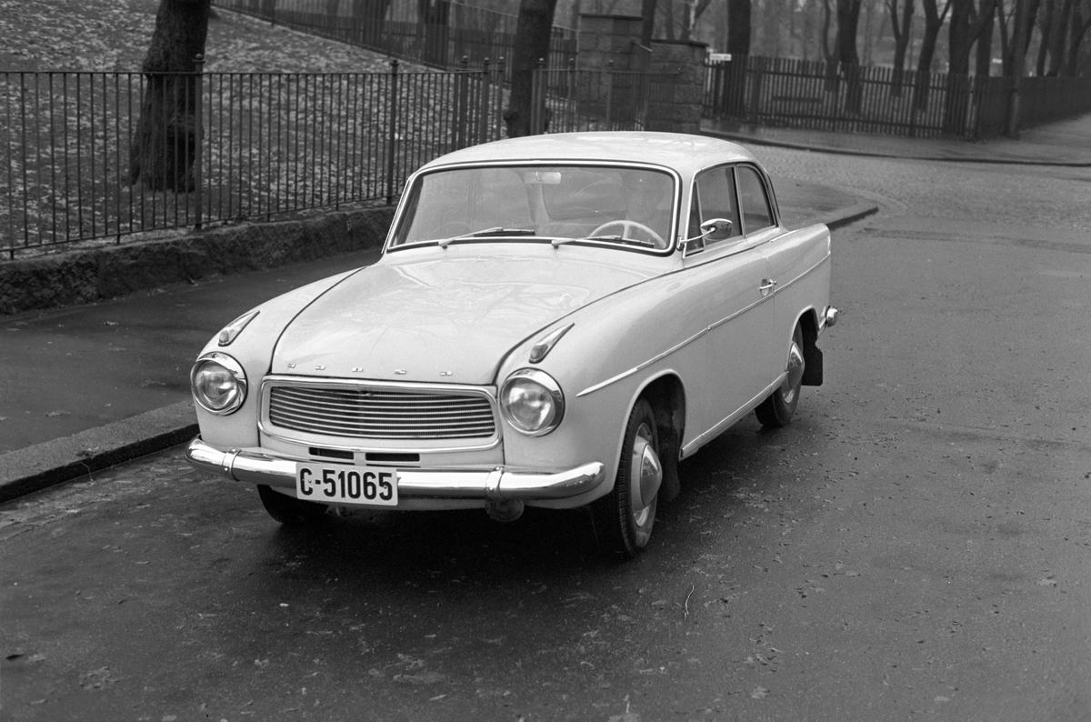 Serie. Presentasjon av Hansa 1100. Fotografert 11. november 1960 ...