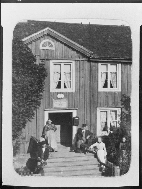 Gamla posthuset i Virserum. Posthuset inrymde en poststation från 1800 ...