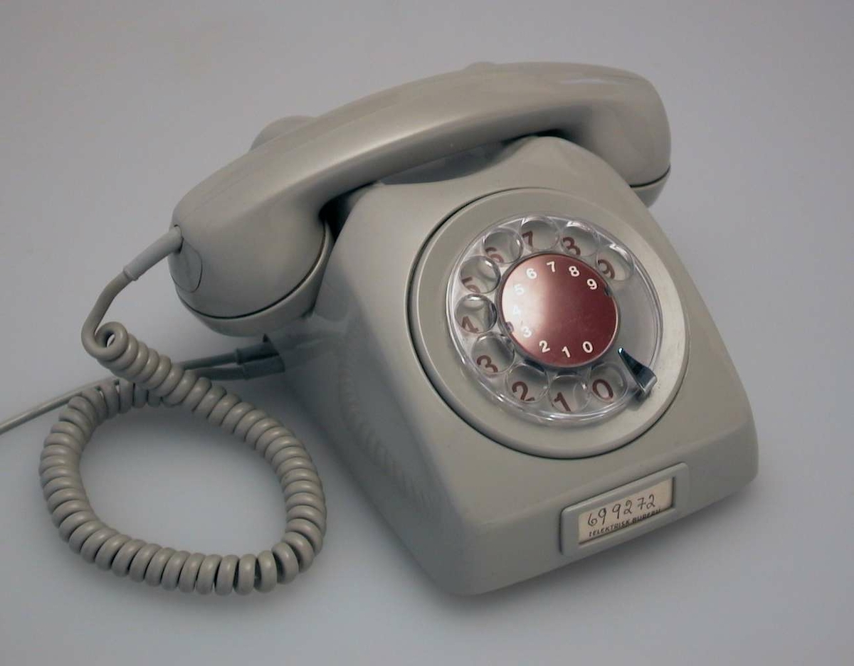 Telefon - Maihaugen / DigitaltMuseum