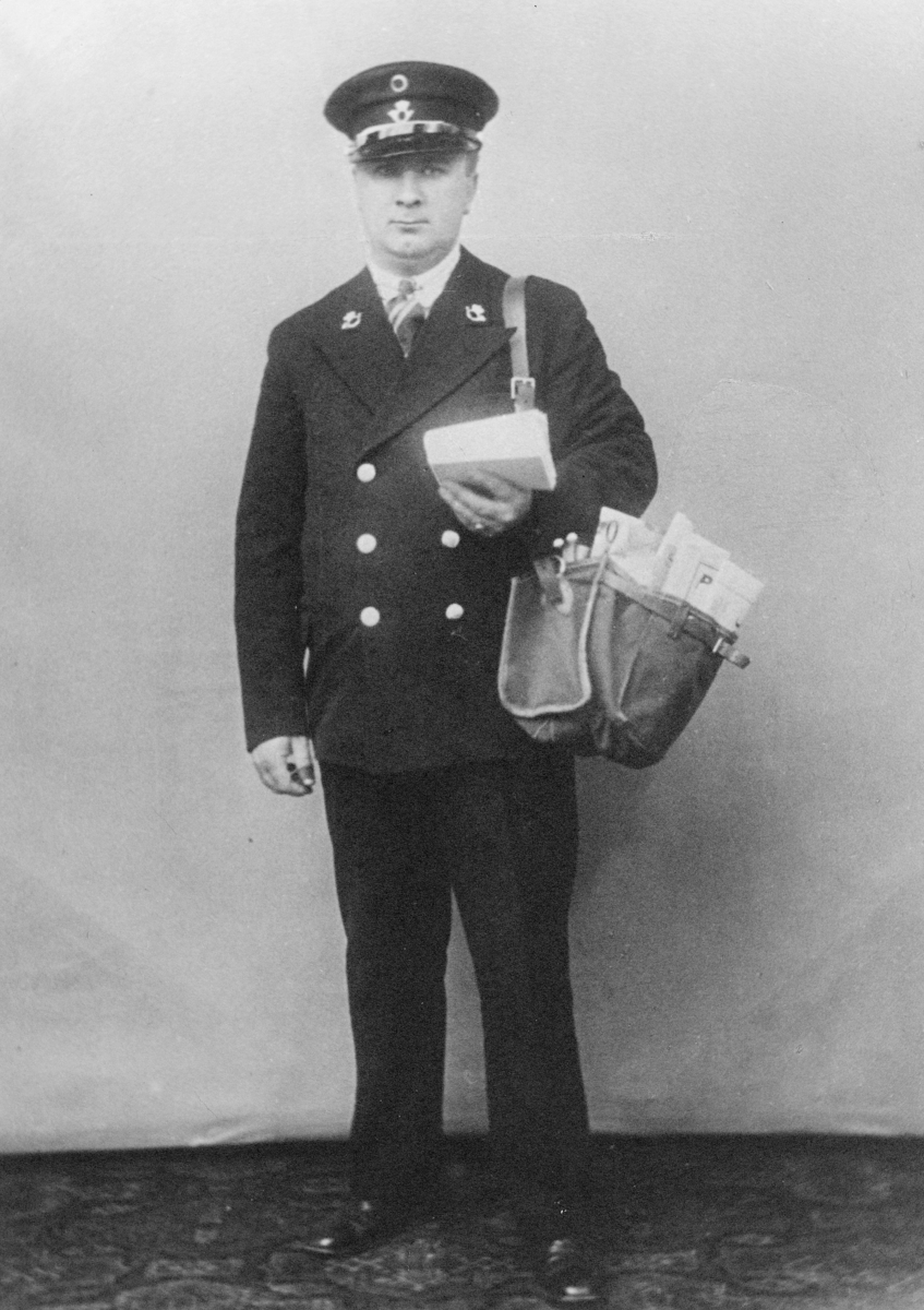 postbud i Oslo, Olaf Olafsen Hoff, portrett - Norges Postmuseum ...